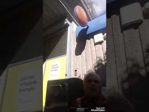 Angry Turkish man yell to a gipsy Brommaplan - YouTube