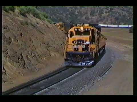 Santa Fe Railroad Tehachapi Loop, California 1991. - YouTube