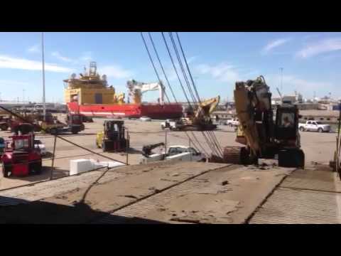 Roro excavators on the stern ramp - YouTube