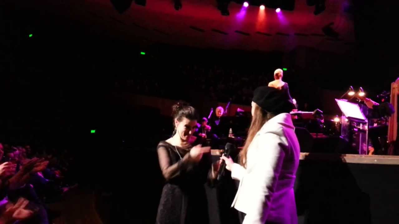 Eloïse with Idina Menzel @ the Sydney Opera House - YouTube