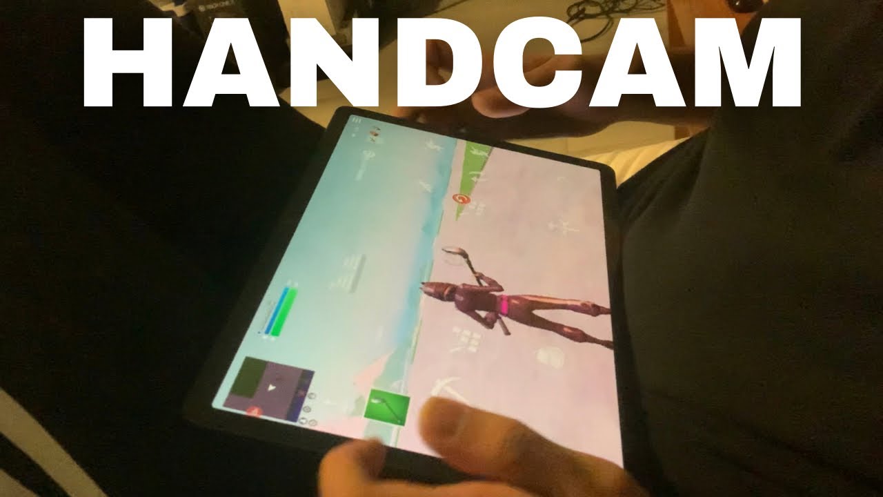 How The #1 Fortnite Mobile Player Plays... (HANDCAM) - YouTube