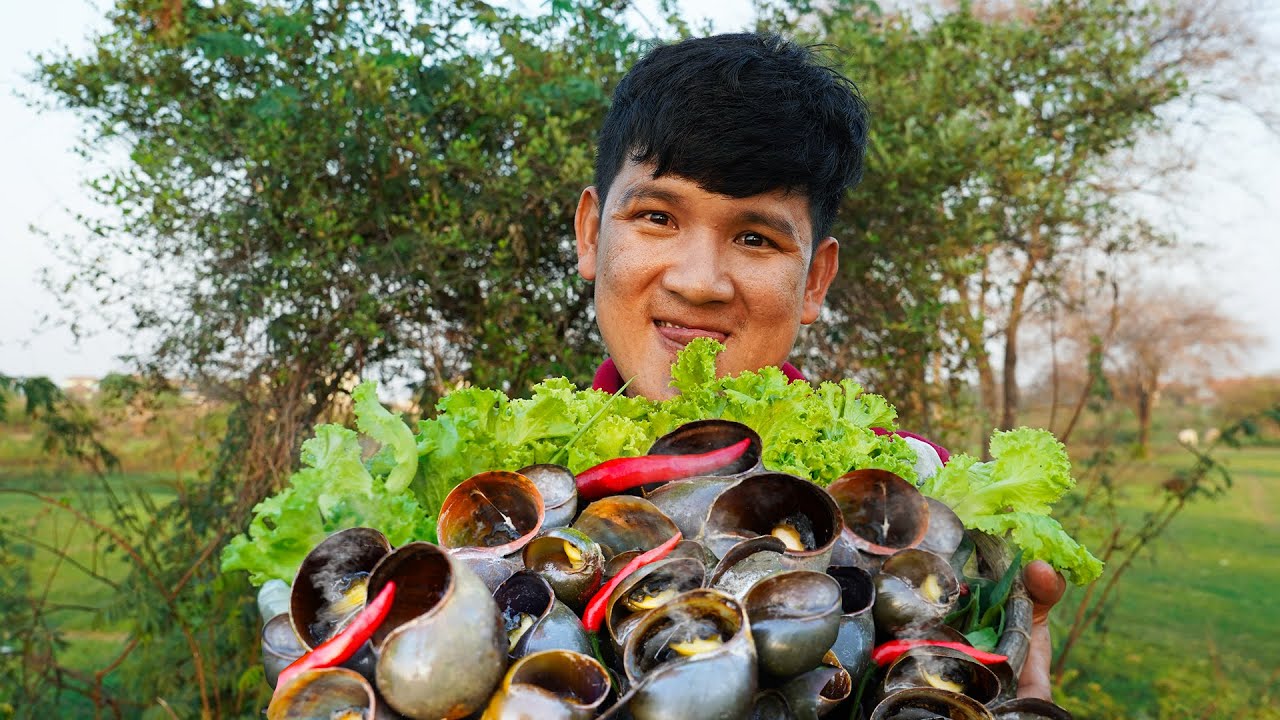 SNAIL AT RIVER ! Snail Grilling Recipe | Grilled Snail at Countryside ...