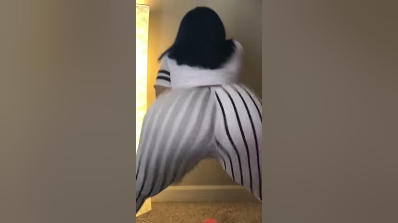 Ghetto Barbie Twerkingroll Youtube