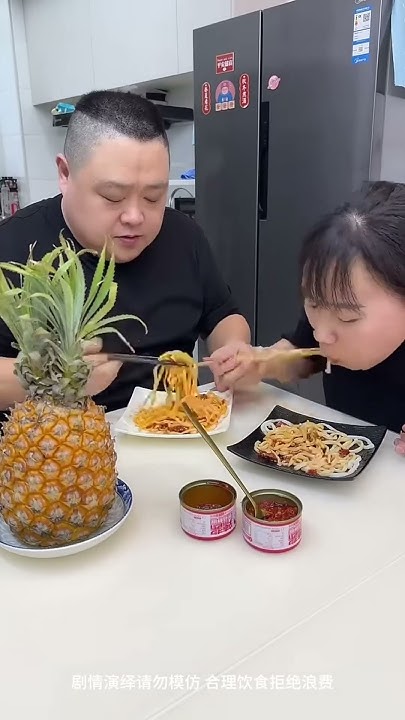 蠢老公這次竟然學聰明了，知道我會吃完他的蛋，又放了燒雞我草率了！ Youtube