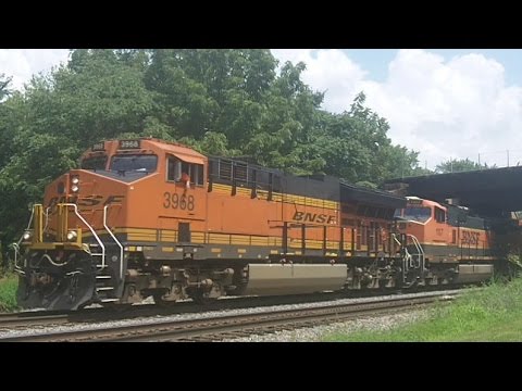 BNSF 3968- Light Power w/ 3 ET44C4's & Citirail Power - YouTube