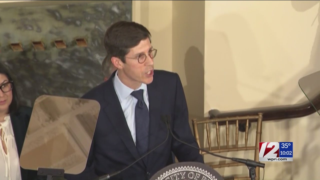 Brett Smiley sworn in as Providence mayor - YouTube