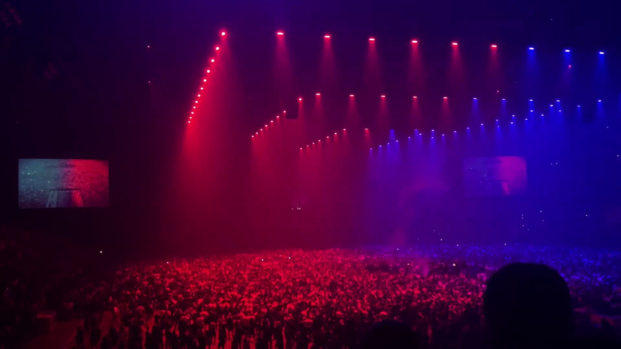 DJ SNAKE @ PARIS LA DEFENSE ARENA (2020) - YouTube