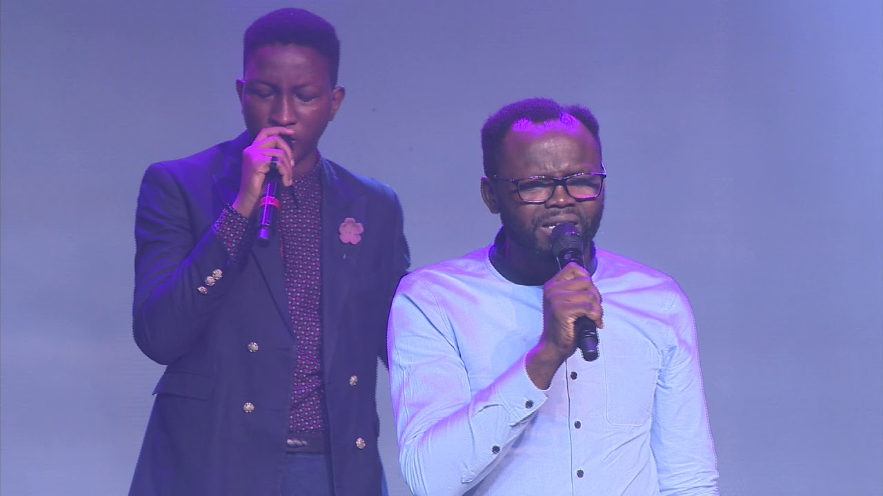 Emeka Madubata at 77 Hours marathon Messiah's Praise - YouTube