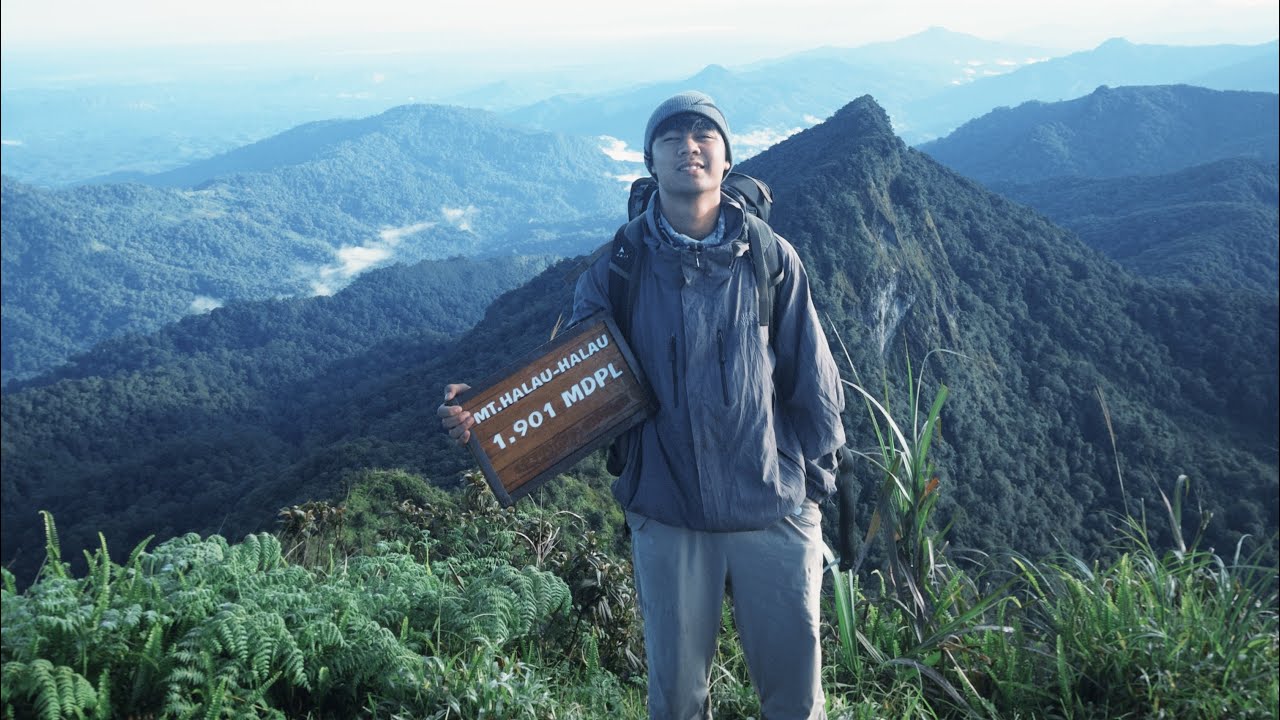 PENDAKIAN GUNUNG HALAU HALAU ATAP KALSEL 3 HARI 2 MALAM - YouTube
