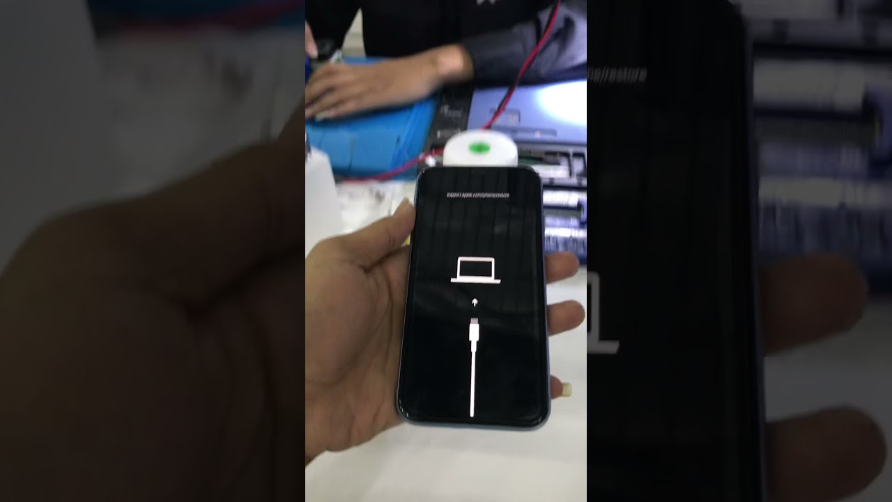 iPhone Xr Stuck iTunes | Gagal Update ios😱 - YouTube