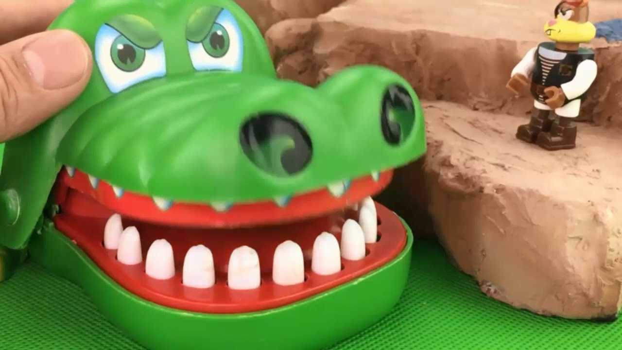 Spongebob Squarepants toys & Alligator and Crocodile Toys & SPONGEBOB ...