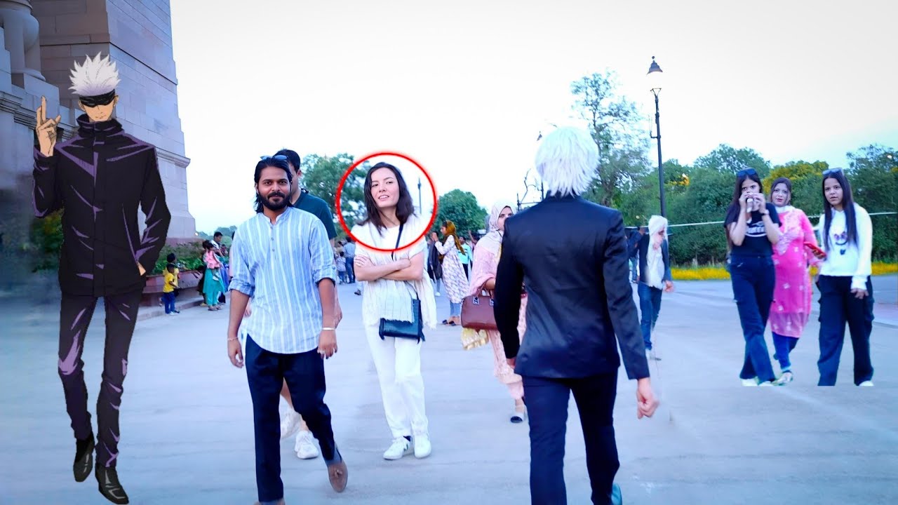 Gojo Satoru in India 🇮🇳 🤩 Caught Public amazing reactions | Gojo in ...