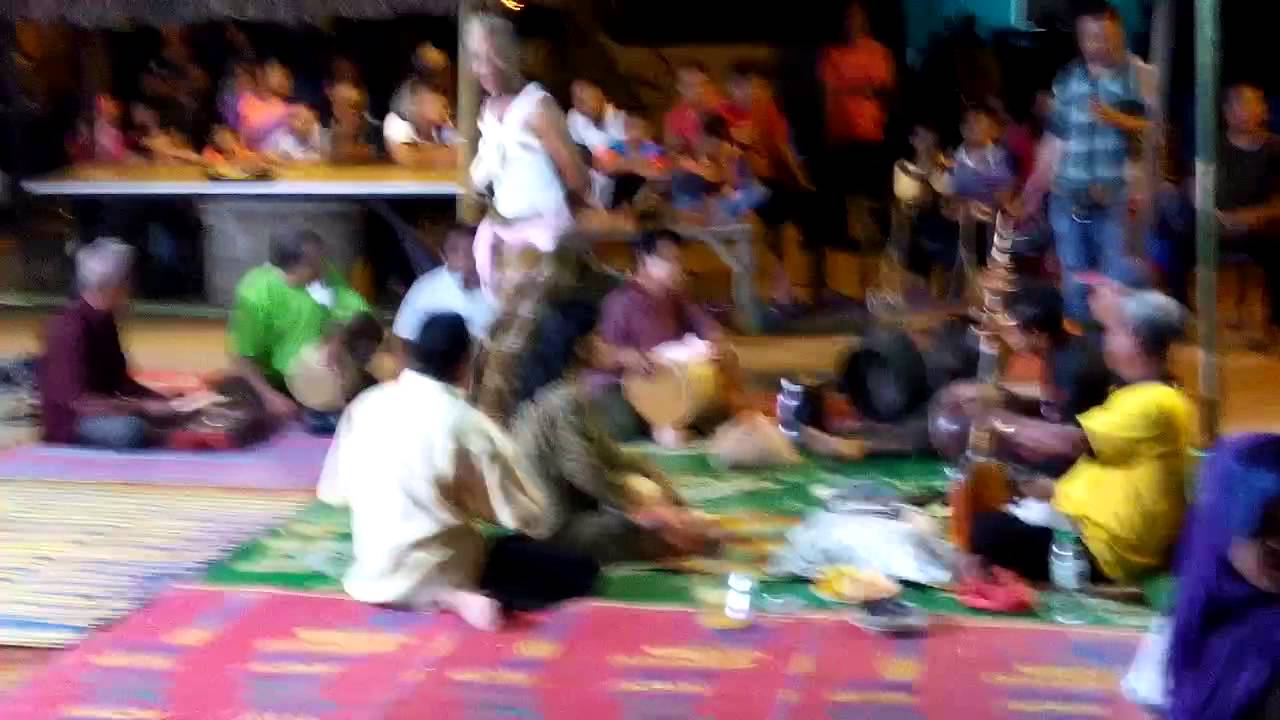 main puteri - YouTube