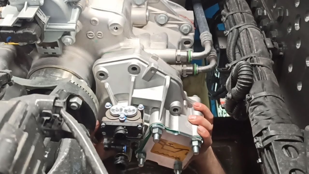 Heavy Duty Mercedes PTO MB.9 Mounting Process | KOZMAKSAN - YouTube