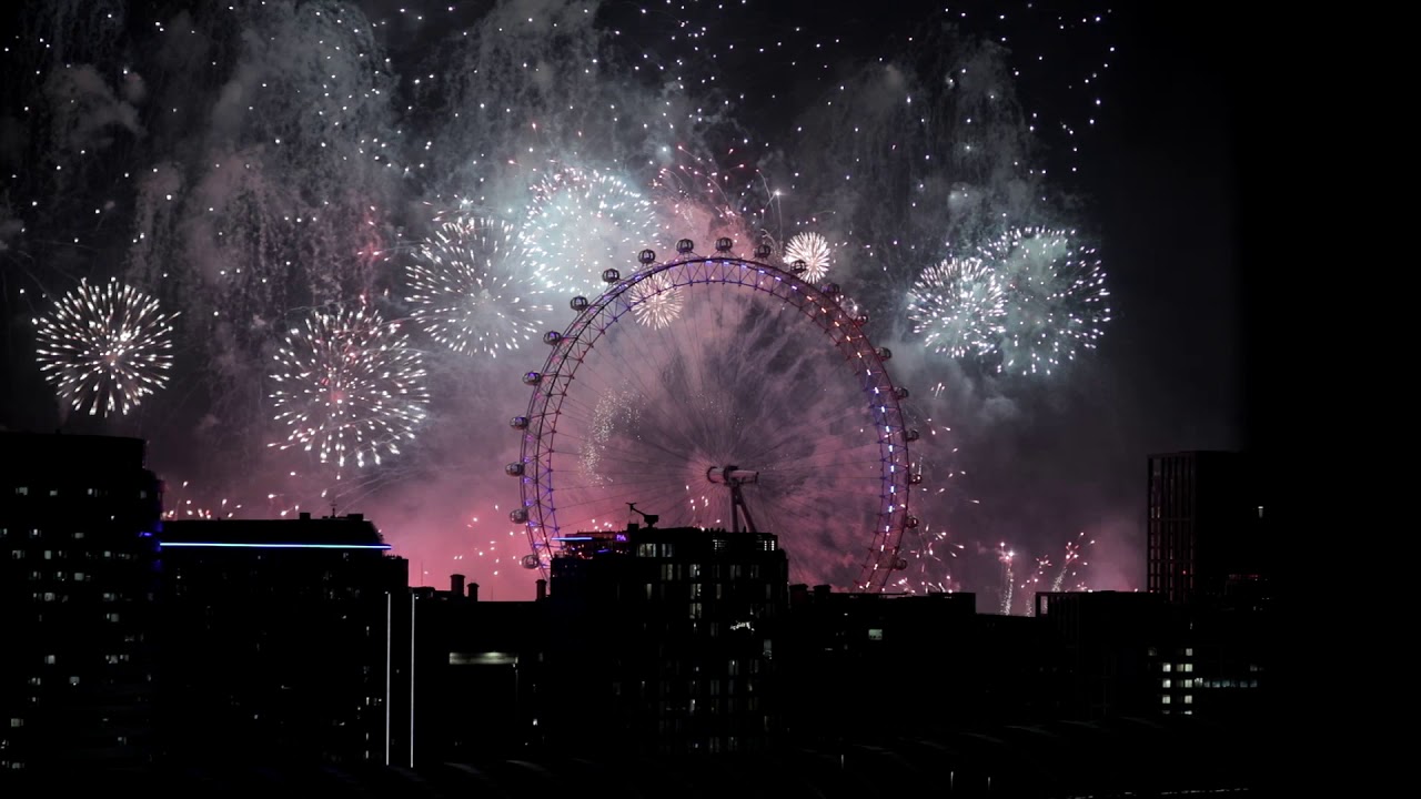 London New Years Fireworks 2020 - YouTube