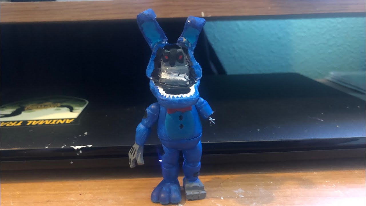 Fnaf world bootleg withered Bonnie costom - YouTube