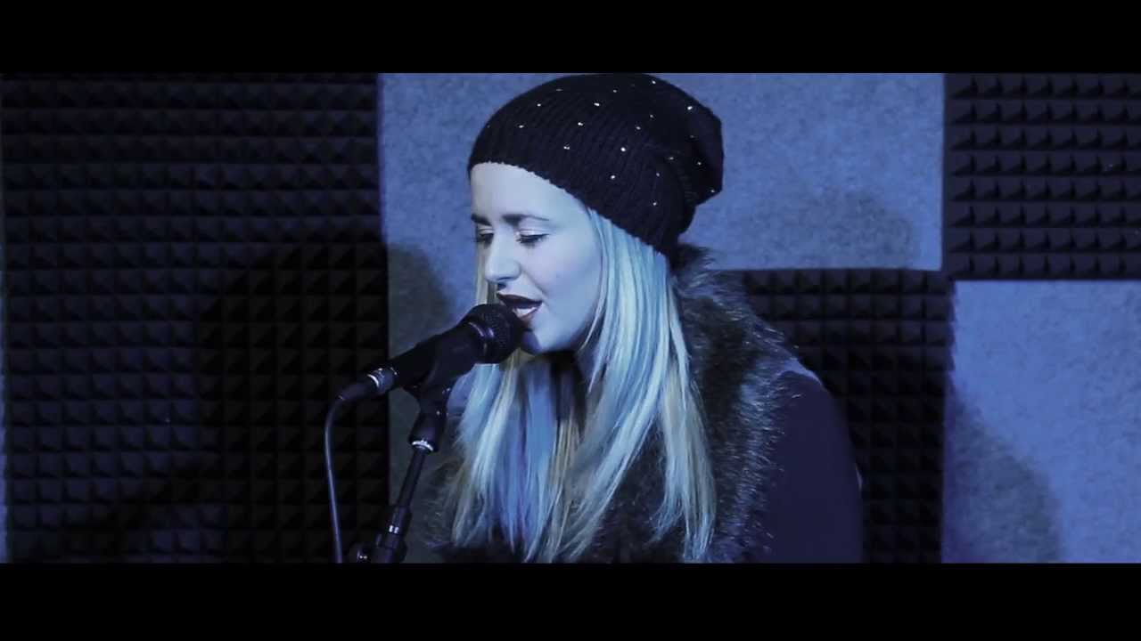 Vanessa Valera Rojas- Halleluljah Cover - YouTube