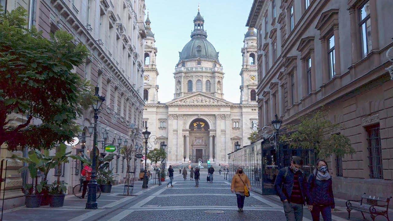 Budapest 4K Walk on Zrínyi utca to St. Stephen's Basilica - YouTube