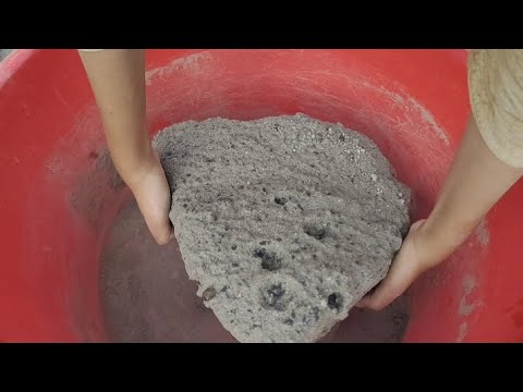 Extra soft and crunchy charcoal mixed sand crumbling dry and in water ...