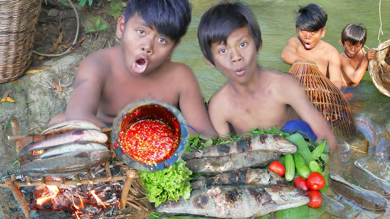 Fish Eating Show - Find Huge Fish Grilled and Eating Delicious ...