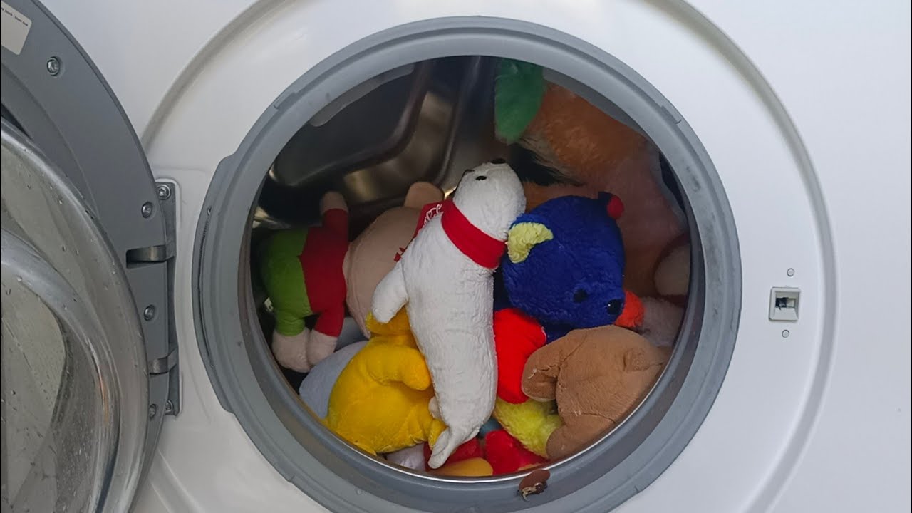 Plush Toys & Stuffed Animals in Mix Cycle - Bosch Serie 6 WAT24480TR ...