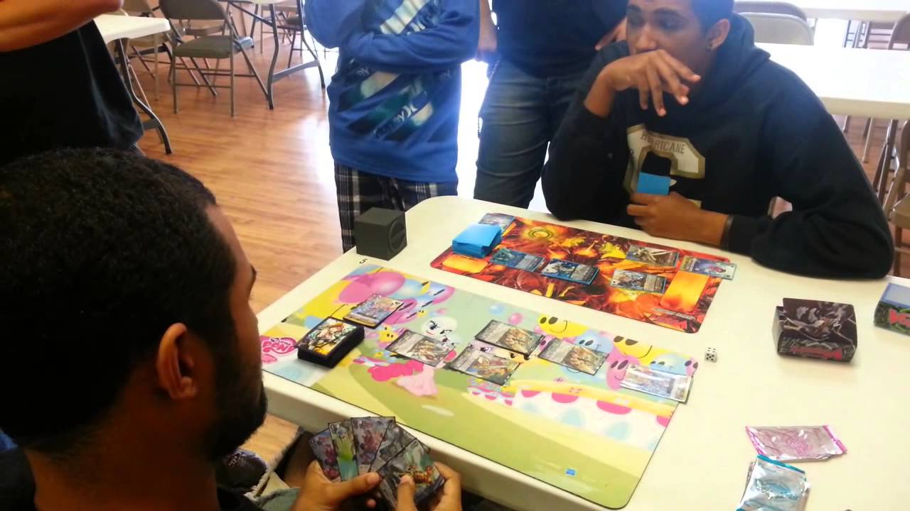 Big Nerds Card Shop_Vanguard Tournament Nov 2013 - YouTube