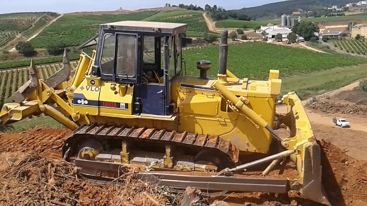 KOMATSU D 60 A 8 - YouTube