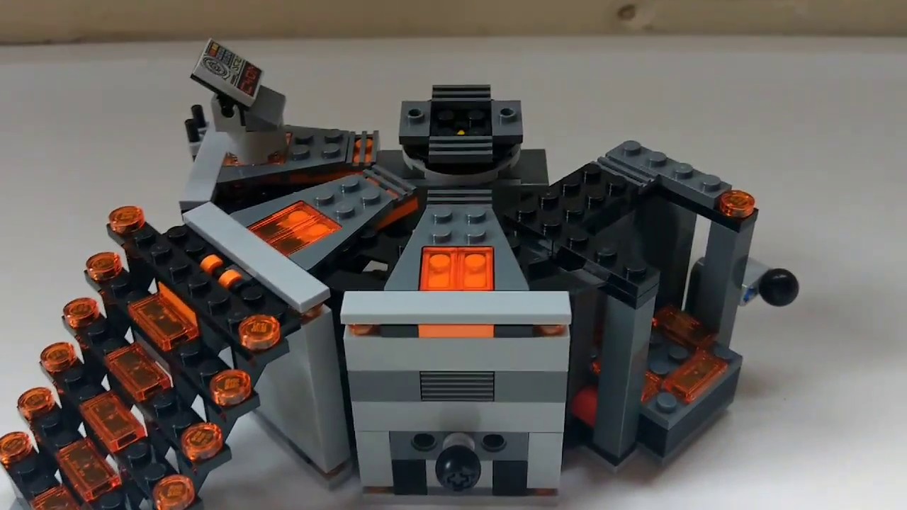 LEGO Starwars Carbon-Freezing Chamber Set Review - YouTube