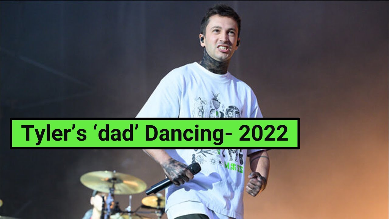 Tyler Joseph's 'dad' dancing-2022 - YouTube