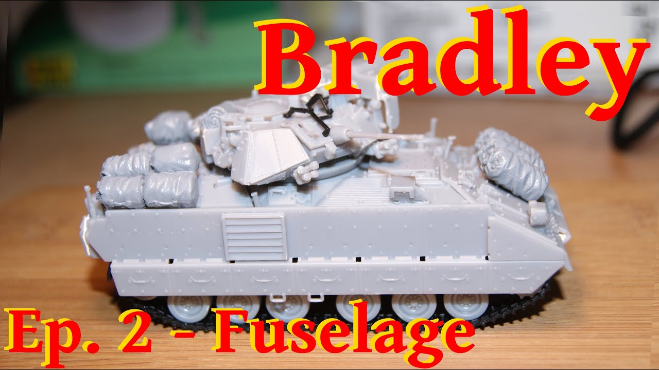 Model Bradley M2A2 - 1/72 Dragon - Fuselage - English Subtitles - YouTube