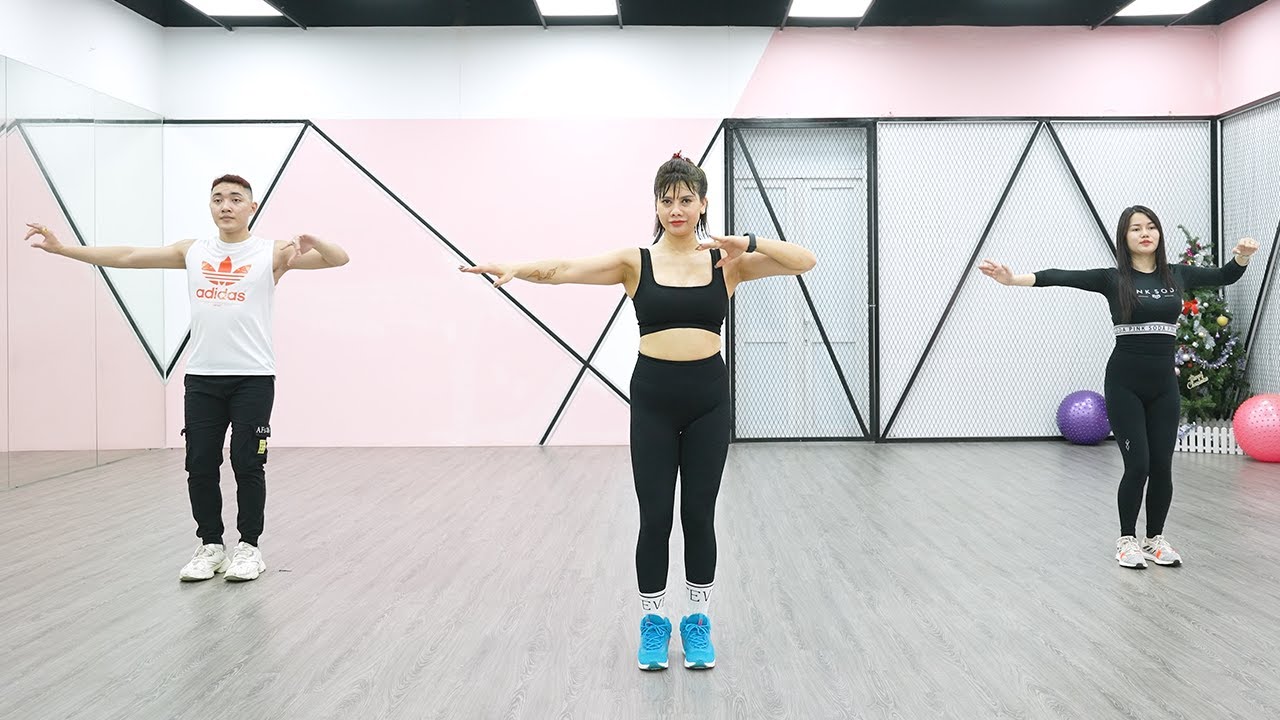 30 Minute Exercise Routine To Lose Belly Fat | Zumba Class - YouTube