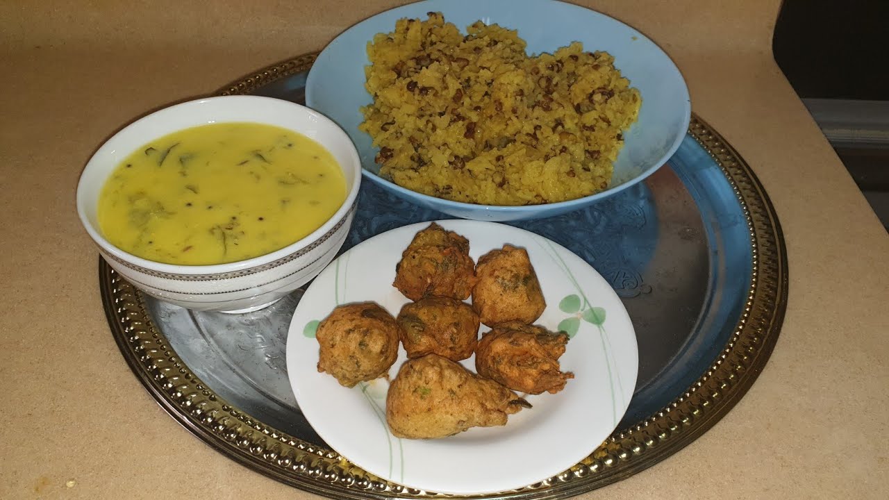 Gujarati khichdi recipe || how to make khathyawadi khichd||Nelofar ...