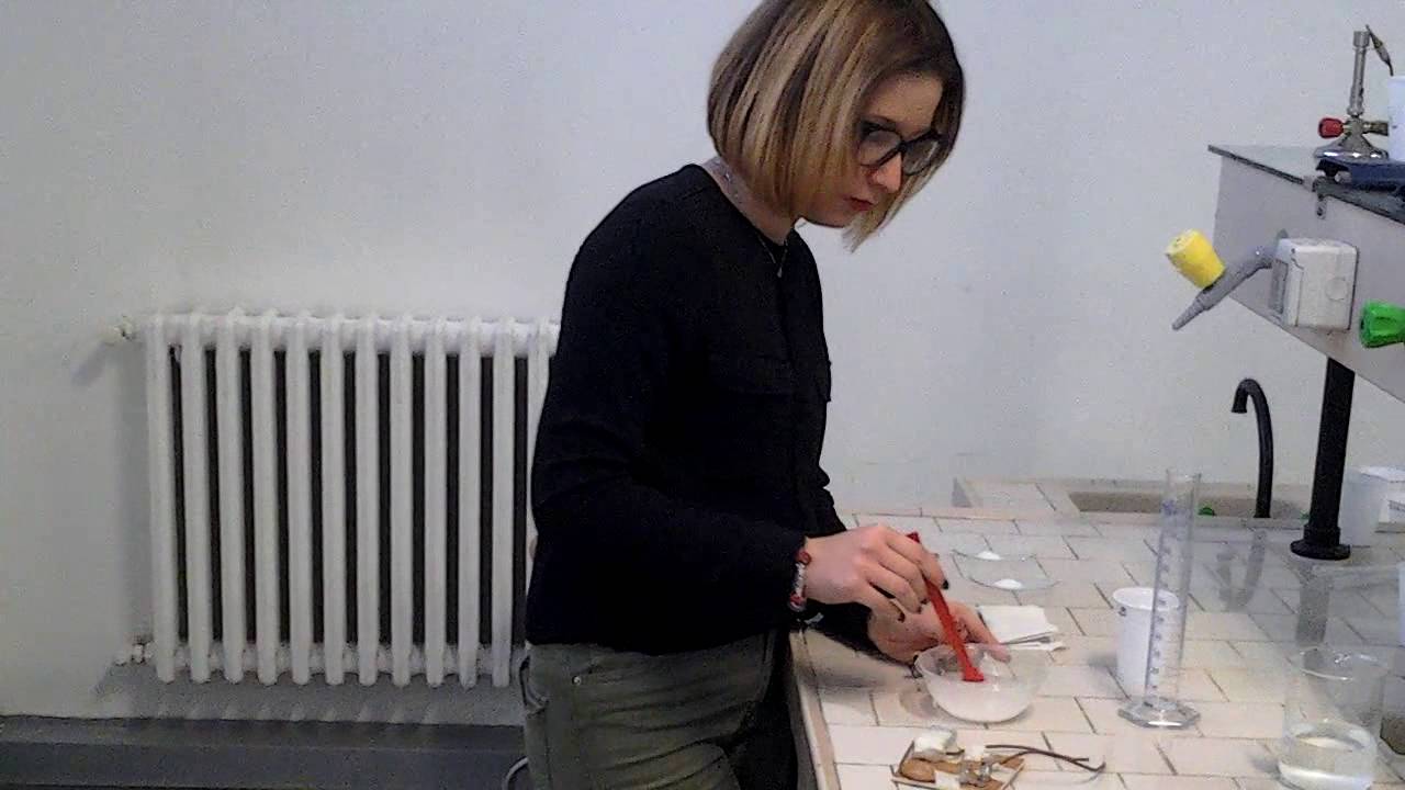 ITCG Fermi Tivoli " Conducibilità solidi puri ed in acqua" - YouTube