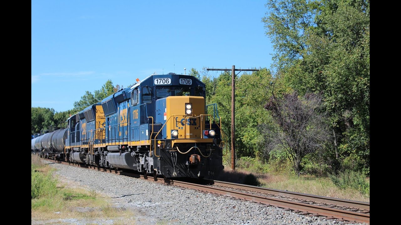 CSX 1706 & CSX 1707 lead CA-11 in Repaupo, Thorofare & Westville NJ ...