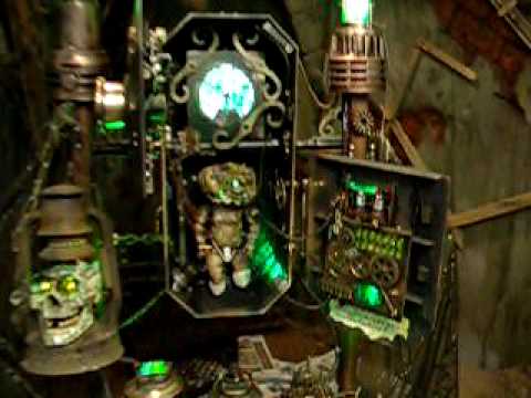Steampunk Horror Magick Lantern Machine - YouTube