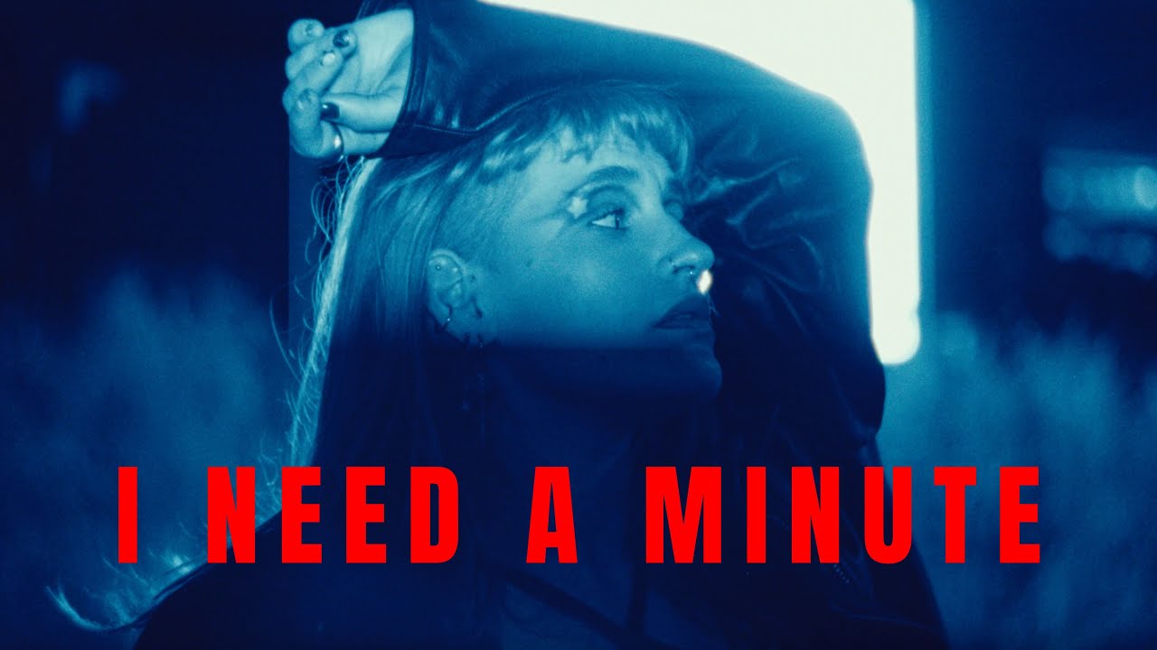 Aiko - I need a minute (lyric video) - YouTube