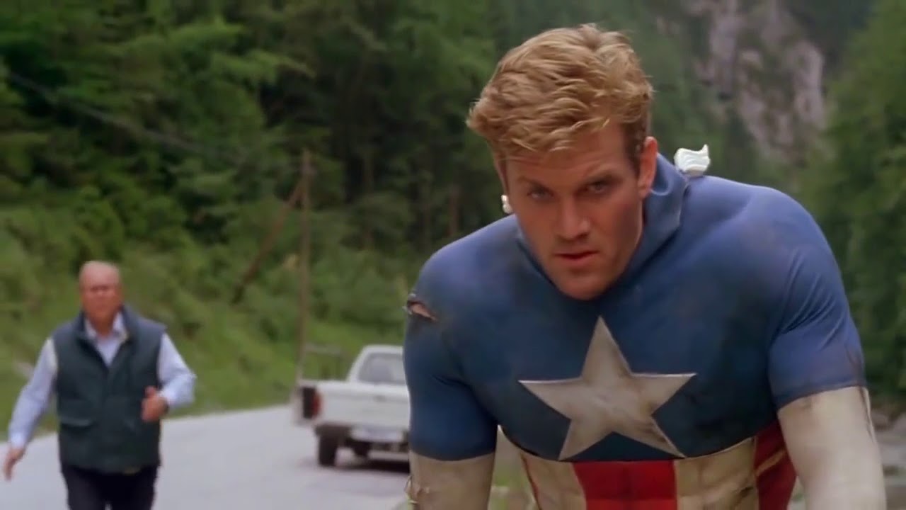 Captain America (1990) car steal scene - YouTube