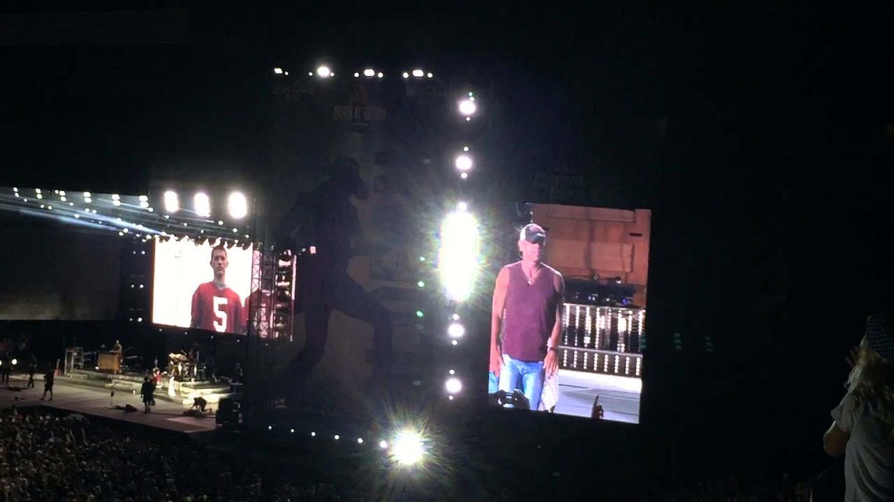 Kenny Chesney - Boys of Fall - YouTube