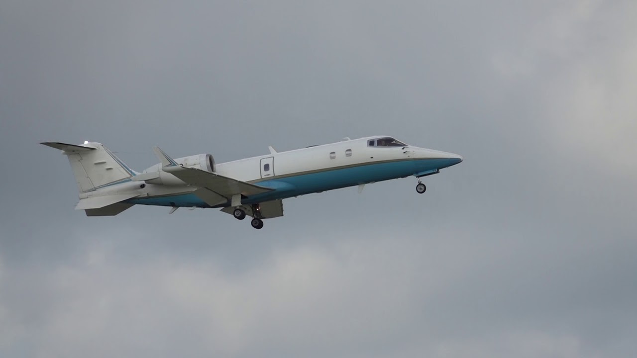 FAA Flight check N59 Lear low approach - YouTube