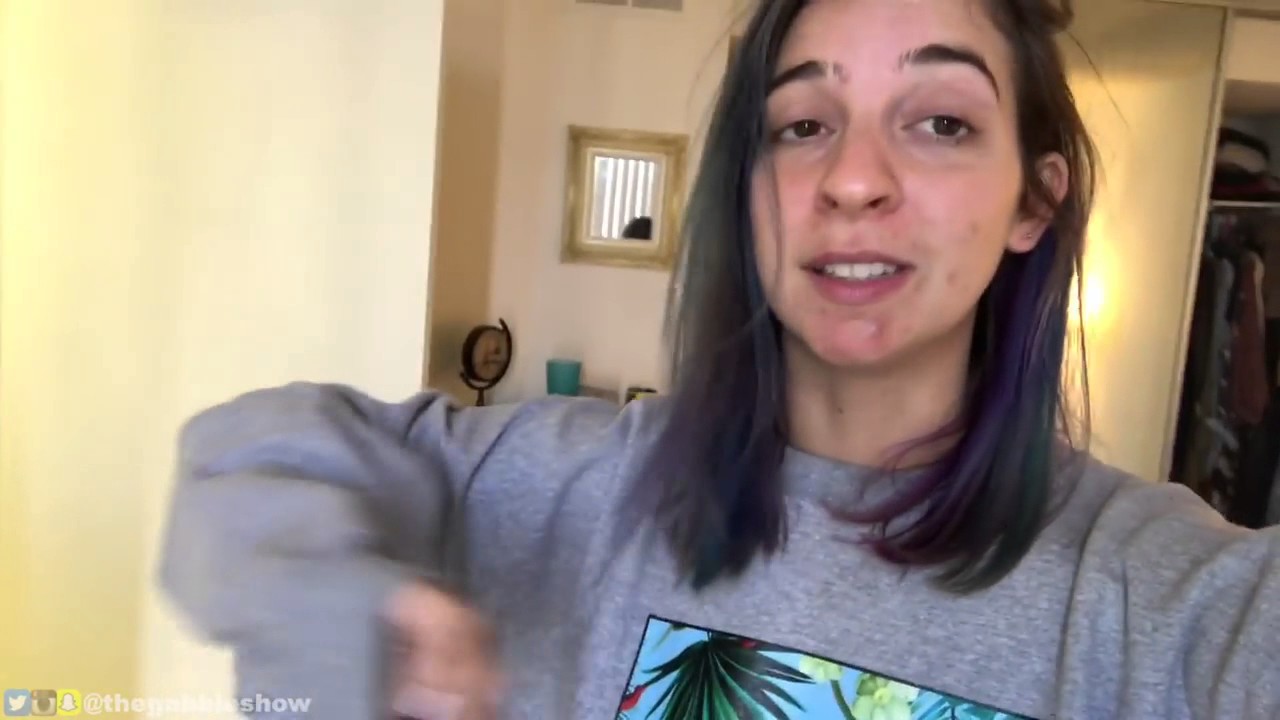 The Gabbie Show| First Standup Thing(deleted video) - YouTube