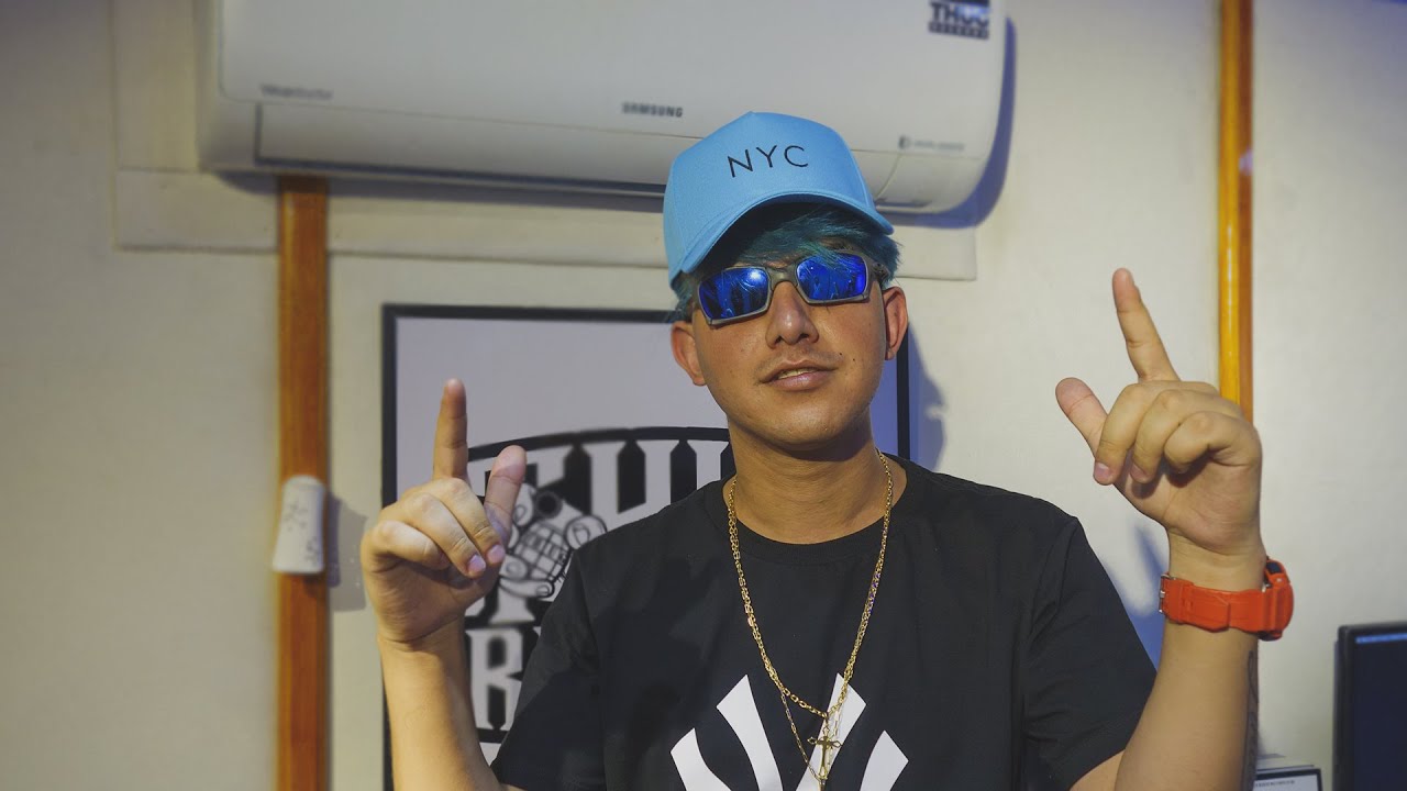 PRODUZINDO COM MC FIOTI - YouTube