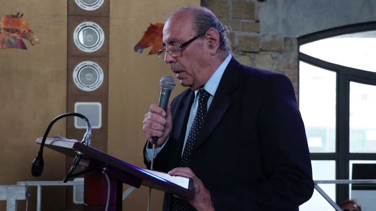 il Poeta Fausto Marseglia declama... - YouTube