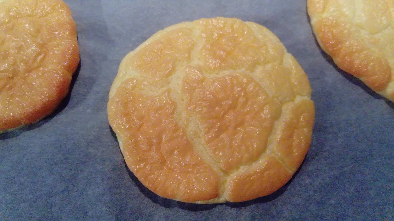 Low Carb Wolkenbrot / Cloud Bread - YouTube