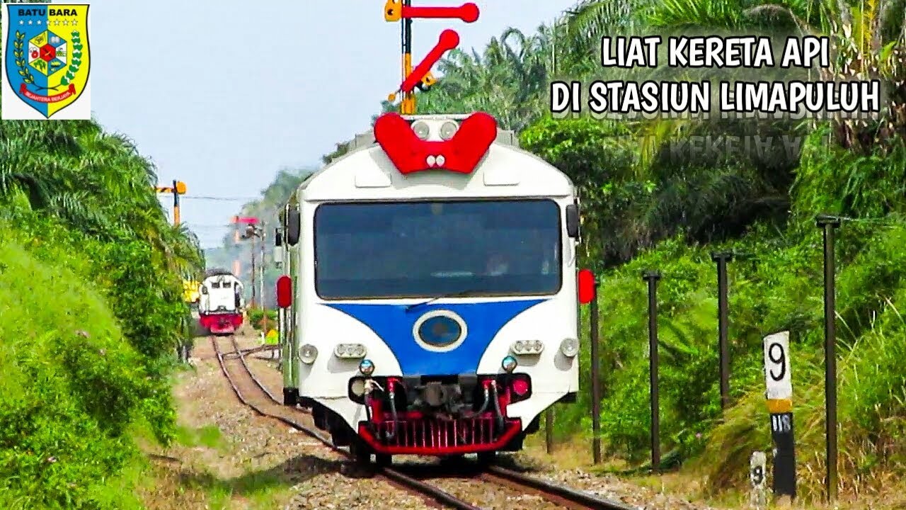 Kereta api inspeksi ( kais ) wijayakesuma bersilang dengan kereta api ...