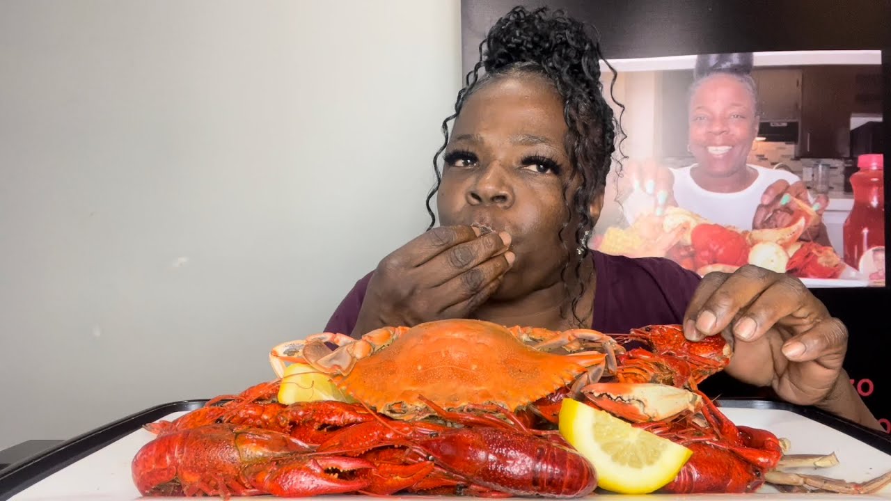 HUGE SPICY 🔥🔥🔥CRAWFISH 🦞 🦞🦞EATING SHOW 🦞🔥🦀 - YouTube