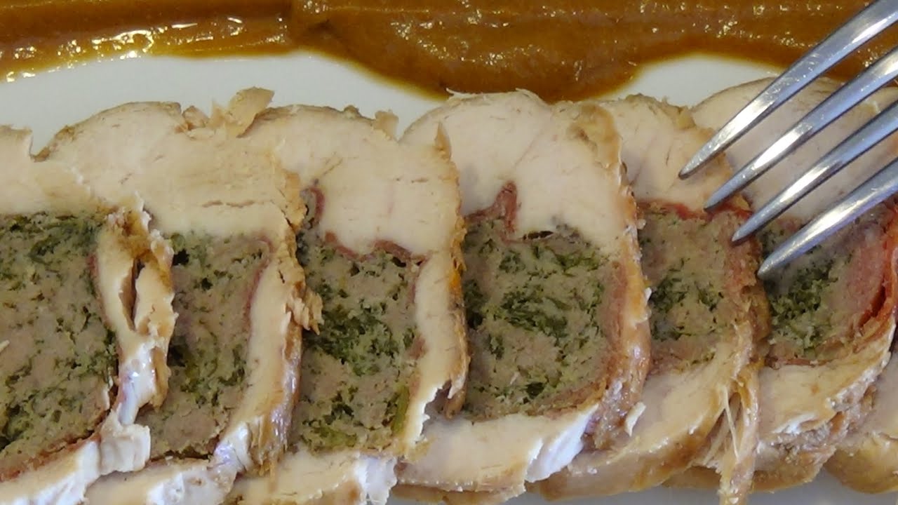 PETTO DI POLLO IN PORCHETTA - YouTube