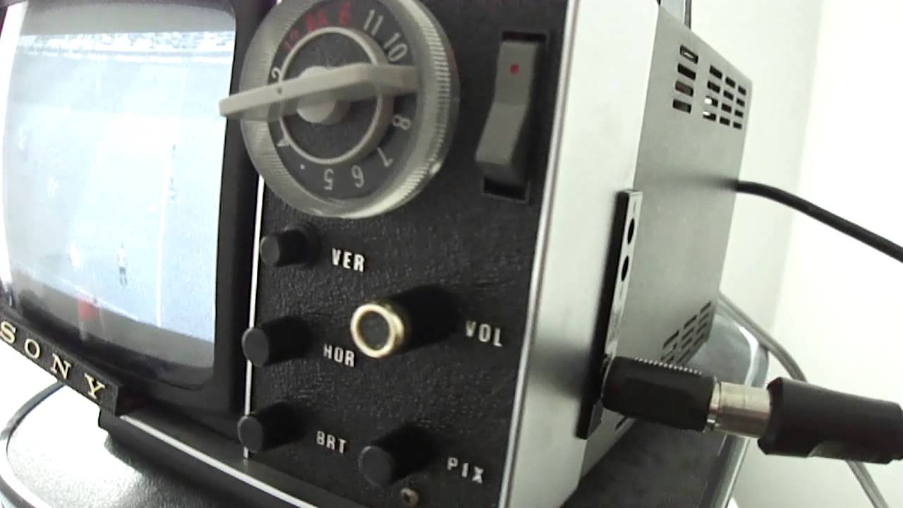 Vintage micro tv sony - YouTube