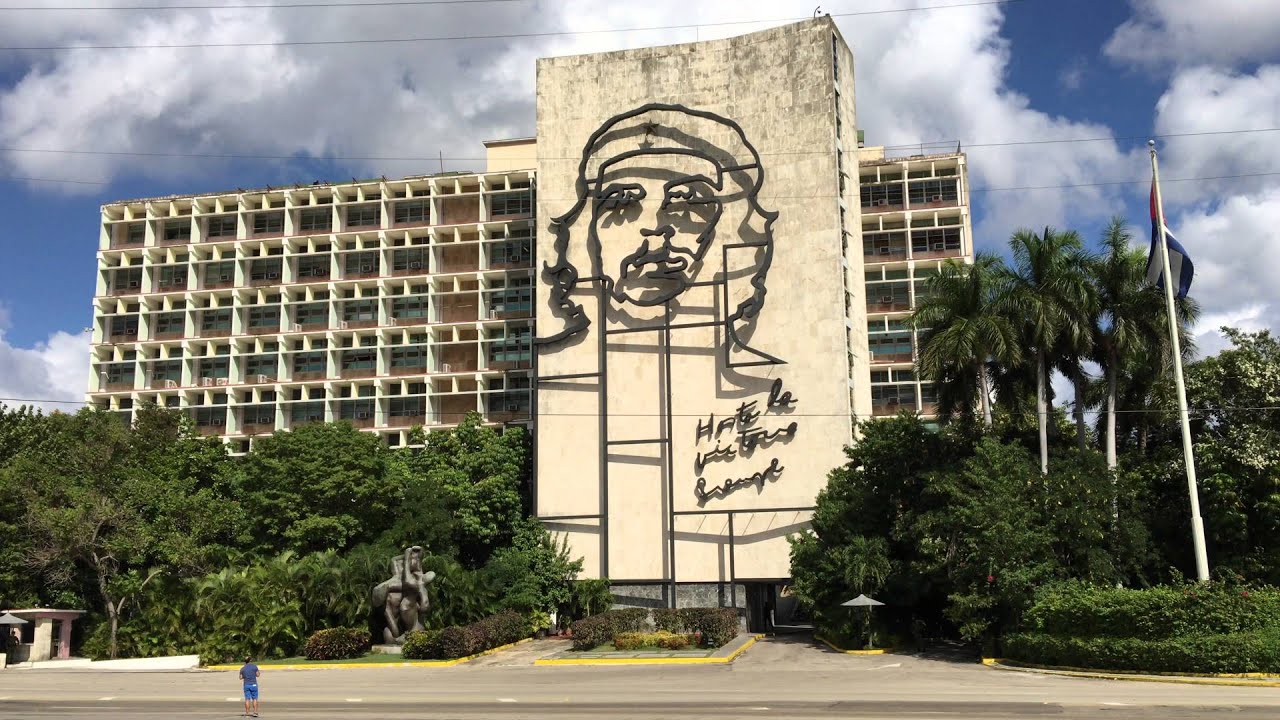 Che Guevara en Plaza de la Revolución (4K) - YouTube
