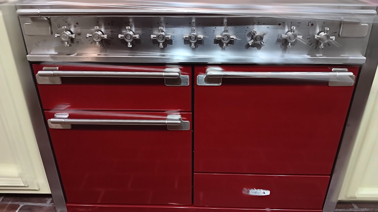 QUICK INTRODUCTION TO MY NEW AGA RANGE - YouTube