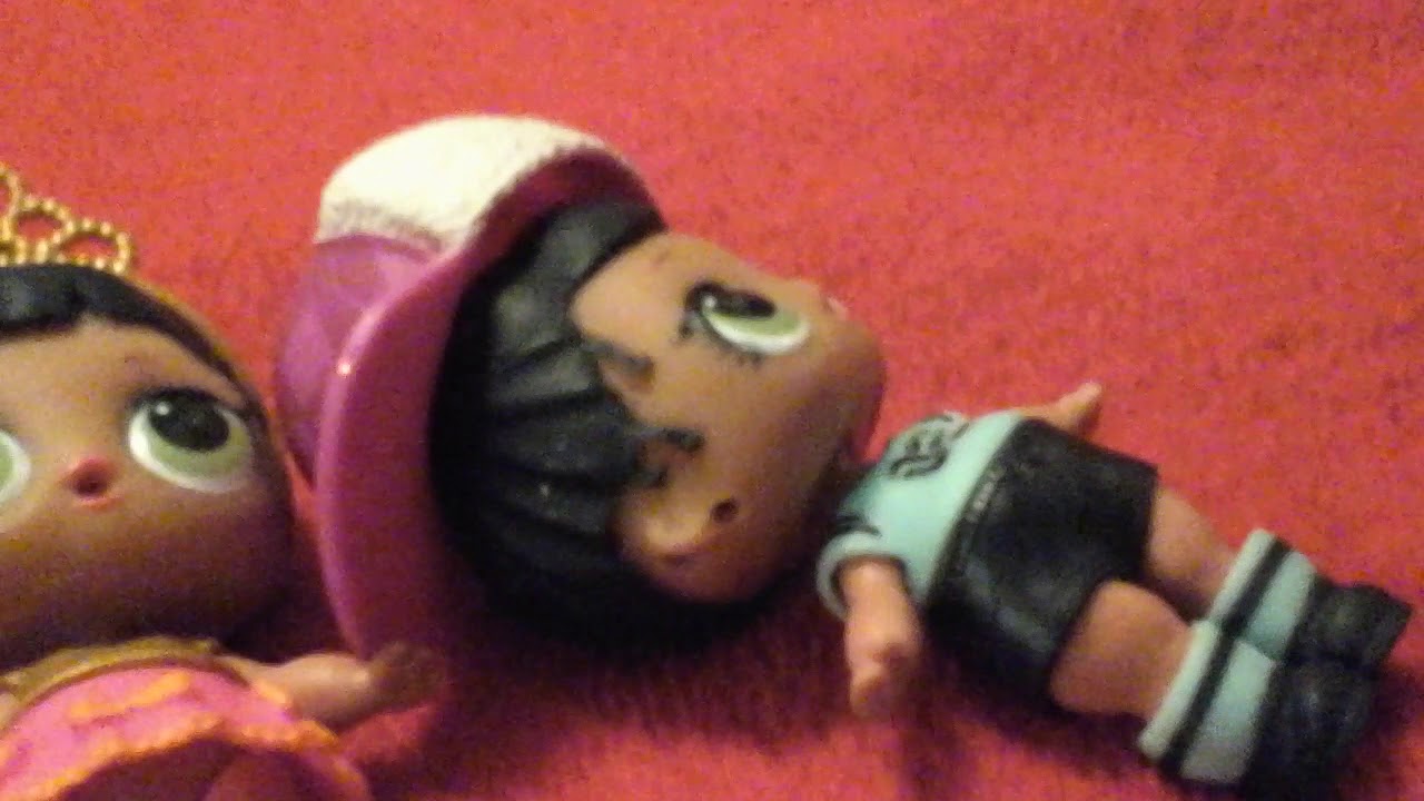 LOL surprise vampire - YouTube